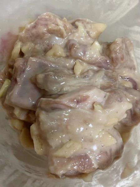 酥炸排骨怎么做_酥炸排骨的腌制配方-第2张图片-山城妙识