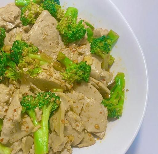 素鸡是什么_素鸡怎么做才好吃-第1张图片-山城妙识