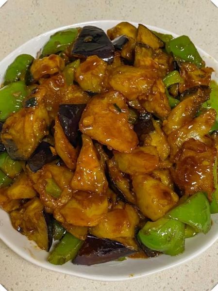 正宗地三鲜怎么做_地三鲜茄子土豆青椒比例-第2张图片-山城妙识