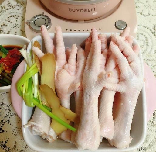 鸡爪子怎么做好吃_家常做法大全-第1张图片-山城妙识 鸡爪子怎么做好吃_家常做法大全-第1张图片-山城妙识