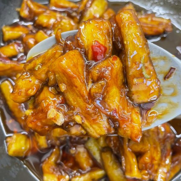 鱼香茄子需要哪些材料_正宗做法-第2张图片-山城妙识 鱼香茄子需要哪些材料_正宗做法-第2张图片-山城妙识