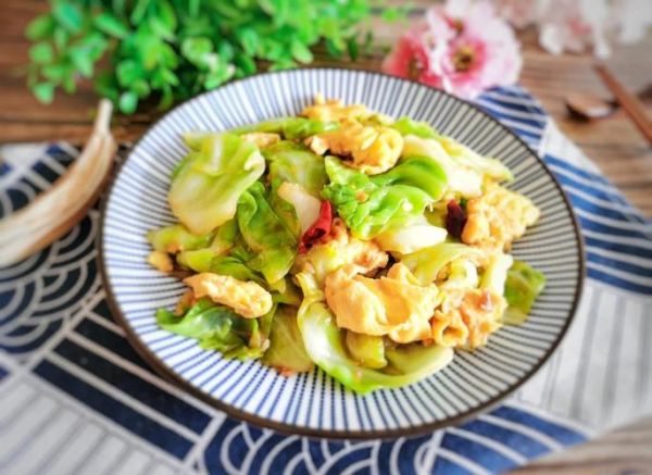 爆炒卷心菜怎么做才脆_正宗做法窍门-第2张图片-山城妙识 爆炒卷心菜怎么做才脆_正宗做法窍门-第2张图片-山城妙识