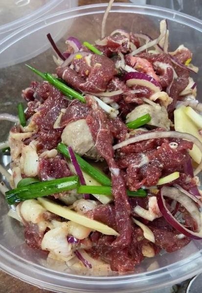 铁板牛肉怎么做_铁板牛肉用什么部位最好-第2张图片-山城妙识