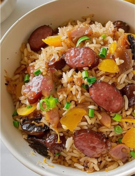 香肠饭怎么做_香肠饭用什么米最好-第1张图片-山城妙识 香肠饭怎么做_香肠饭用什么米最好-第1张图片-山城妙识