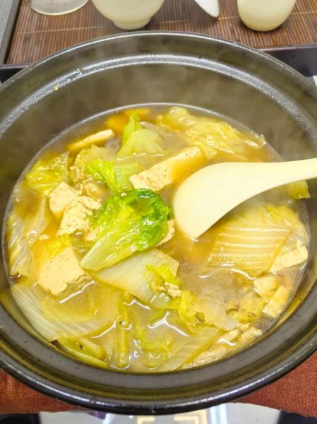 白菜豆腐怎么做_白菜炖豆腐的家常做法-第2张图片-山城妙识 白菜豆腐怎么做_白菜炖豆腐的家常做法-第2张图片-山城妙识