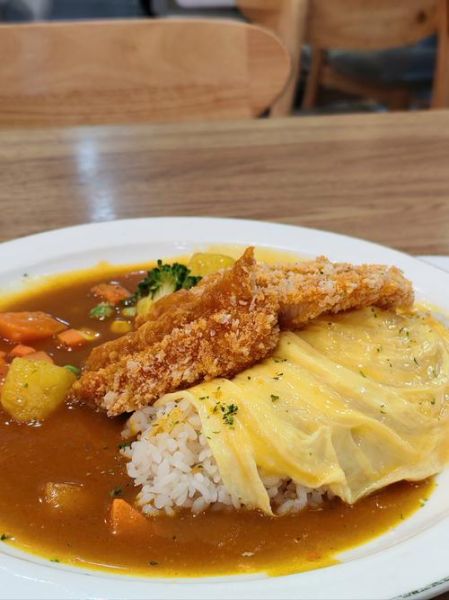 咖喱蛋包饭怎么吃_咖喱蛋包饭正确吃法-第2张图片-山城妙识 咖喱蛋包饭怎么吃_咖喱蛋包饭正确吃法-第2张图片-山城妙识