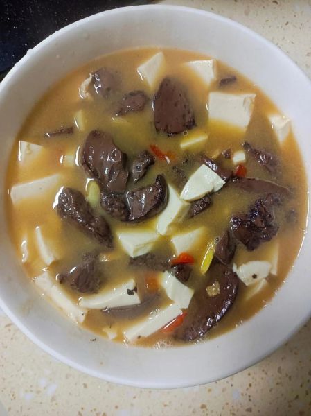 猪血煮豆腐怎么做_猪血煮豆腐的家常做法-第2张图片-山城妙识 猪血煮豆腐怎么做_猪血煮豆腐的家常做法-第2张图片-山城妙识