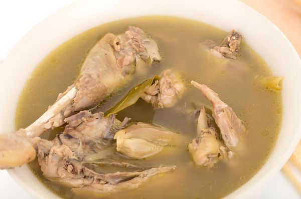 鸭子汤怎么炖好喝_鸭子汤去腥技巧-第1张图片-山城妙识 鸭子汤怎么炖好喝_鸭子汤去腥技巧-第1张图片-山城妙识