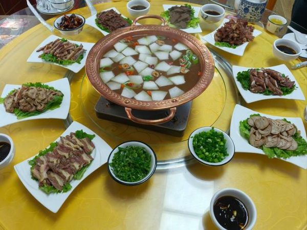 驴肉配什么蔬菜最好吃_驴肉炖什么蔬菜最香-第2张图片-山城妙识