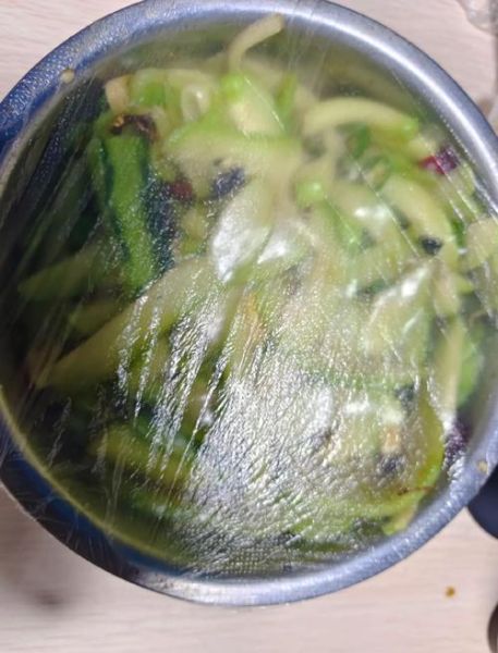 佛手瓜泡菜怎么腌制_佛手瓜泡菜的做法大全-第2张图片-山城妙识