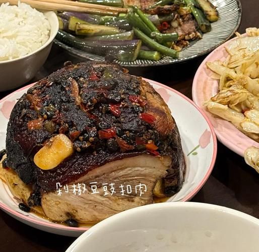 走油豆豉扣肉怎么做_走油豆豉扣肉正宗做法-第2张图片-山城妙识