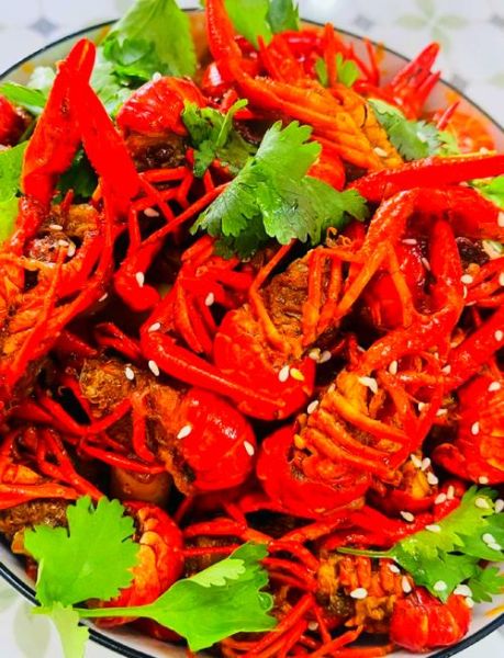 家庭版香辣小龙虾怎么做_小龙虾怎么清洗才干净-第2张图片-山城妙识