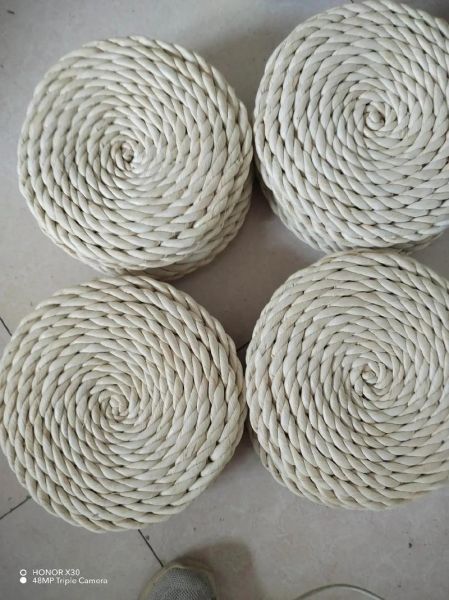 玉米皮编织坐垫图解_慢动作教程-第1张图片-山城妙识 玉米皮编织坐垫图解_慢动作教程-第1张图片-山城妙识