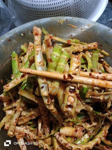 野竹笋怎么做好吃_野竹笋的做法大全-第2张图片-山城妙识