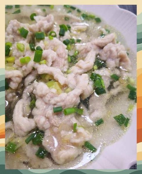 蘑菇肉片汤怎么做好吃又嫩_蘑菇肉片汤怎么煮肉片不柴-第1张图片-山城妙识