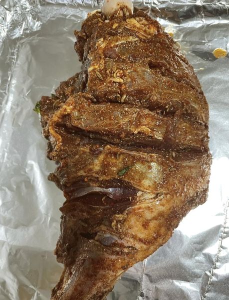 烤箱烤羊腿怎么烤才好吃_羊腿烤箱温度时间多少合适-第1张图片-山城妙识