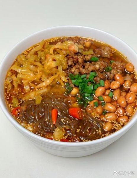 酸辣粉怎么做好吃又简单_酸辣粉家常做法-第1张图片-山城妙识 酸辣粉怎么做好吃又简单_酸辣粉家常做法-第1张图片-山城妙识