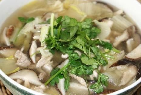 香菇肉片汤怎么做_香菇肉片汤的家常做法-第3张图片-山城妙识