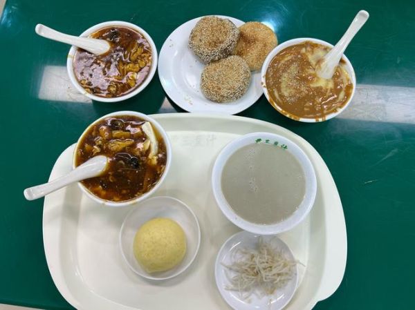 老北京豆汁是什么味道_老北京豆汁怎么喝才正宗-第2张图片-山城妙识 老北京豆汁是什么味道_老北京豆汁怎么喝才正宗-第2张图片-山城妙识