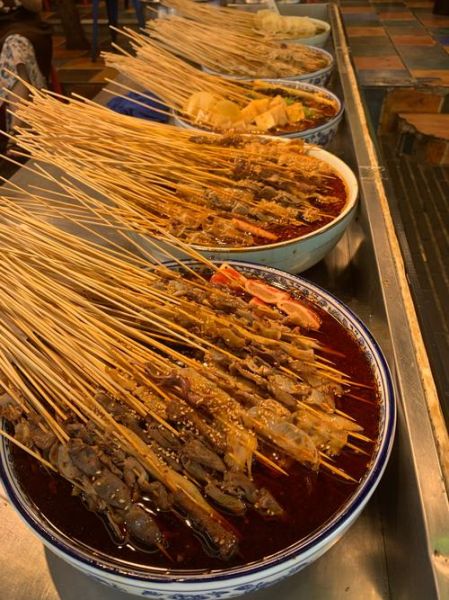 钵钵鸡的菜品有哪些_钵钵鸡必点菜品推荐-第2张图片-山城妙识 钵钵鸡的菜品有哪些_钵钵鸡必点菜品推荐-第2张图片-山城妙识