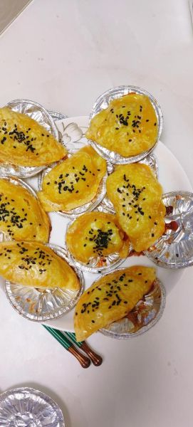 蛋挞皮做榴莲酥怎么做_蛋挞皮榴莲酥烤箱温度时间-第1张图片-山城妙识 蛋挞皮做榴莲酥怎么做_蛋挞皮榴莲酥烤箱温度时间-第1张图片-山城妙识