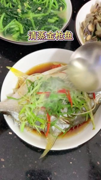 水浸金枪鱼怎么吃_水浸金枪鱼做法大全-第2张图片-山城妙识 水浸金枪鱼怎么吃_水浸金枪鱼做法大全-第2张图片-山城妙识