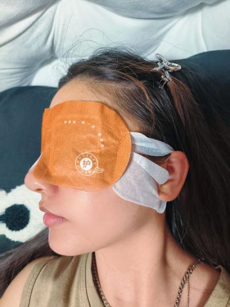 蒸汽眼罩可以戴着睡觉吗_整夜佩戴安全吗-第1张图片-山城妙识 蒸汽眼罩可以戴着睡觉吗_整夜佩戴安全吗-第1张图片-山城妙识