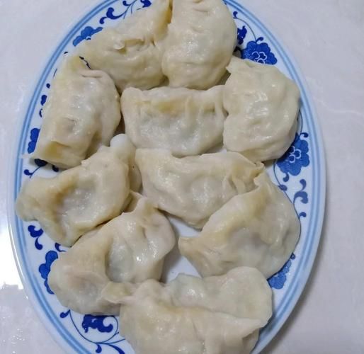 素馅水饺煮多久_素饺子开锅后几分钟熟-第1张图片-山城妙识 素馅水饺煮多久_素饺子开锅后几分钟熟-第1张图片-山城妙识