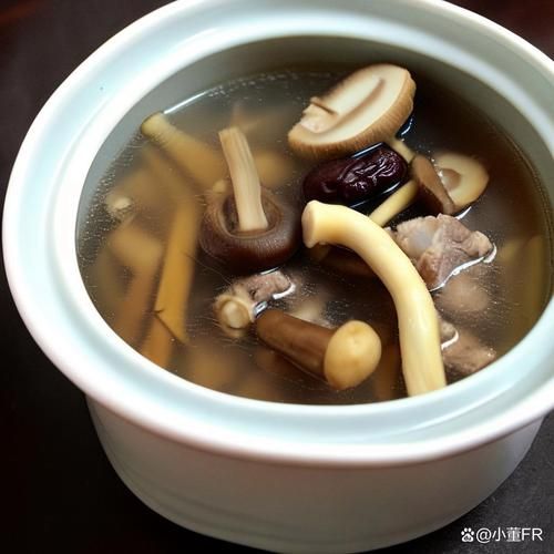 排骨冬笋汤怎么做_冬笋排骨汤的家常做法-第2张图片-山城妙识