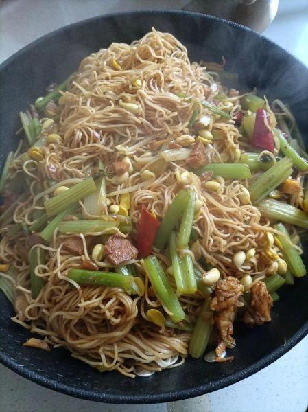 猪肉蒸面条怎么做_猪肉蒸面条的家常做法-第1张图片-山城妙识 猪肉蒸面条怎么做_猪肉蒸面条的家常做法-第1张图片-山城妙识