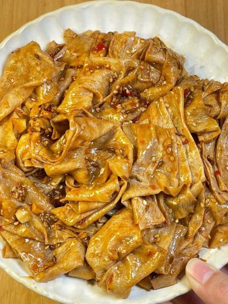 油豆皮怎么做好吃_油豆皮的家常做法大全-第1张图片-山城妙识 油豆皮怎么做好吃_油豆皮的家常做法大全-第1张图片-山城妙识