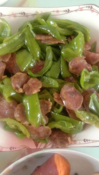 蚕豆炒蒜苗怎么炒好吃_蚕豆炒蒜苗的做法窍门-第1张图片-山城妙识