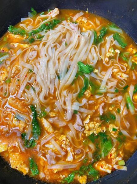 煮面什么时候放鸡蛋_鸡蛋煮面最佳时机-第2张图片-山城妙识