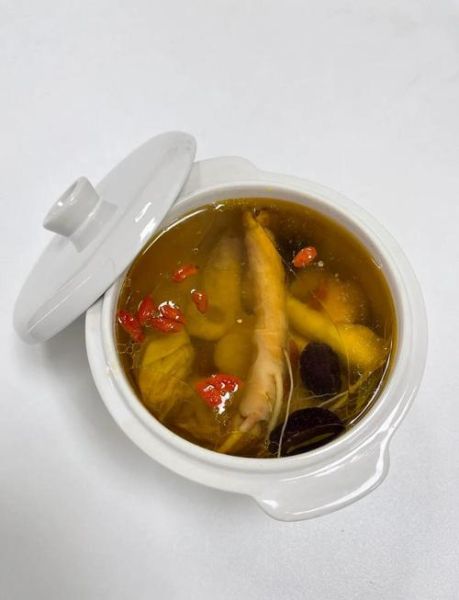 鸡汤怎么炖补气血_气血虚喝什么鸡汤好-第1张图片-山城妙识