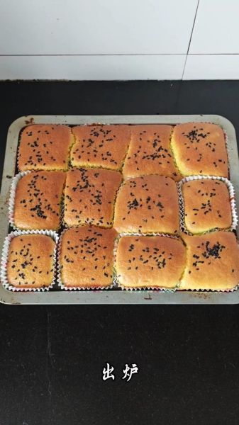 鸡蛋糕烤箱温度时间_鸡蛋糕烤箱做法步骤-第3张图片-山城妙识 鸡蛋糕烤箱温度时间_鸡蛋糕烤箱做法步骤-第3张图片-山城妙识