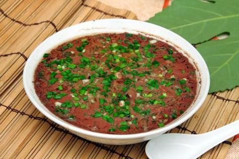 猪血怎么蒸好吃_蒸猪血的正确方法-第2张图片-山城妙识 猪血怎么蒸好吃_蒸猪血的正确方法-第2张图片-山城妙识