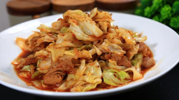 干锅包菜怎么做_正宗做法步骤-第3张图片-山城妙识 干锅包菜怎么做_正宗做法步骤-第3张图片-山城妙识