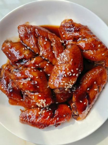 鸡翅中怎么烧好吃又简单_家常鸡翅中做法-第1张图片-山城妙识 鸡翅中怎么烧好吃又简单_家常鸡翅中做法-第1张图片-山城妙识