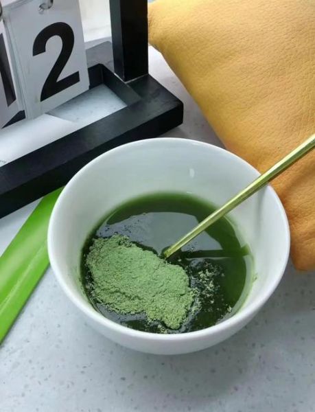 抹茶粉的危害有哪些_长期喝抹茶粉会伤肾吗-第1张图片-山城妙识 抹茶粉的危害有哪些_长期喝抹茶粉会伤肾吗-第1张图片-山城妙识