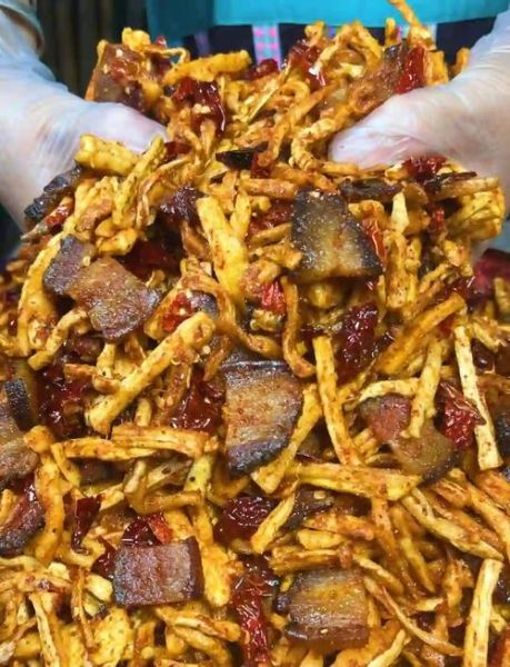 萝卜干炒腊肉怎么做_萝卜干炒腊肉用哪种腊肉-第1张图片-山城妙识