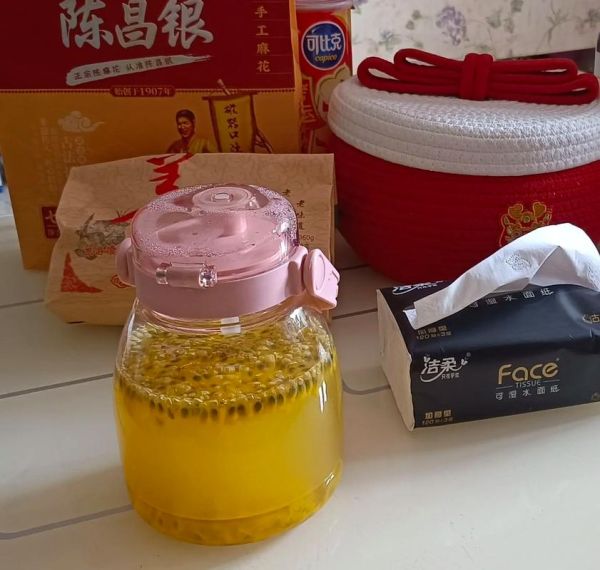 百香果蜂蜜绿茶怎么做_百香果蜂蜜绿茶的做法步骤-第2张图片-山城妙识