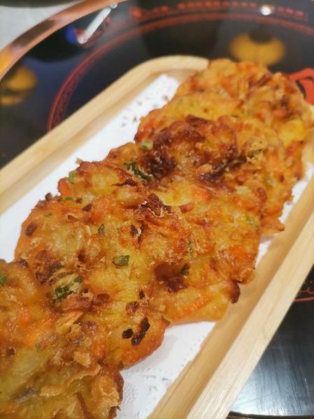 炸虾饼怎么做_炸虾饼为什么外酥里嫩-第1张图片-山城妙识 炸虾饼怎么做_炸虾饼为什么外酥里嫩-第1张图片-山城妙识