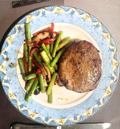 菲力牛排怎么做_菲力牛排煎多久才嫩-第2张图片-山城妙识