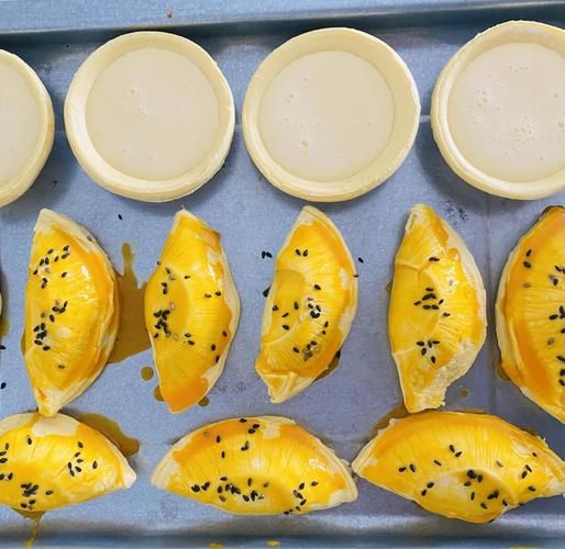 自制榴莲酥怎么做_榴莲酥皮怎么分层-第1张图片-山城妙识 自制榴莲酥怎么做_榴莲酥皮怎么分层-第1张图片-山城妙识