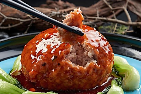 红烧铁狮子头怎么做_家常简易步骤-第2张图片-山城妙识