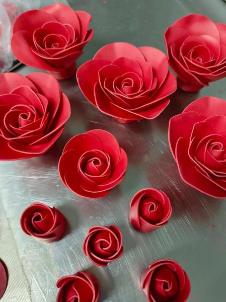 手工玫瑰怎么做最简单_不用工具也能做-第1张图片-山城妙识