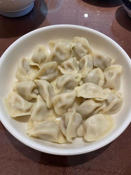 牛肉饺子怎么调馅好吃_牛肉饺子家常做法-第2张图片-山城妙识