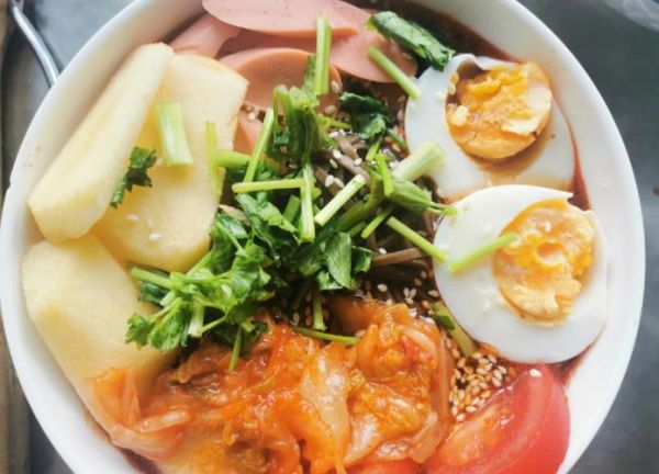 雪碧冷面汤怎么做_雪碧冷面汤需要哪些材料-第1张图片-山城妙识