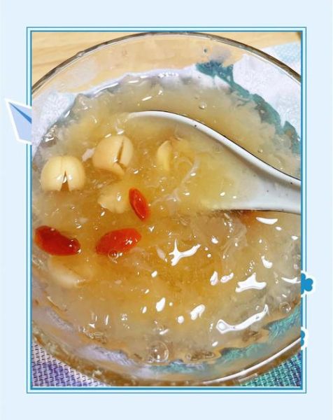 百合银耳粥的做法_百合银耳粥的功效与禁忌-第2张图片-山城妙识