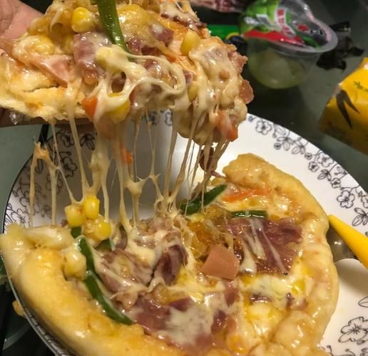 电饭煲披萨怎么做_电饭煲披萨要烤多久-第1张图片-山城妙识 电饭煲披萨怎么做_电饭煲披萨要烤多久-第1张图片-山城妙识